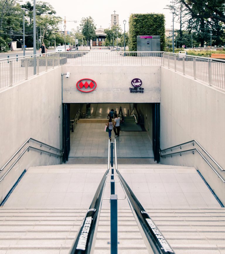 Metro Línea 6 > Proyectos > Mobil